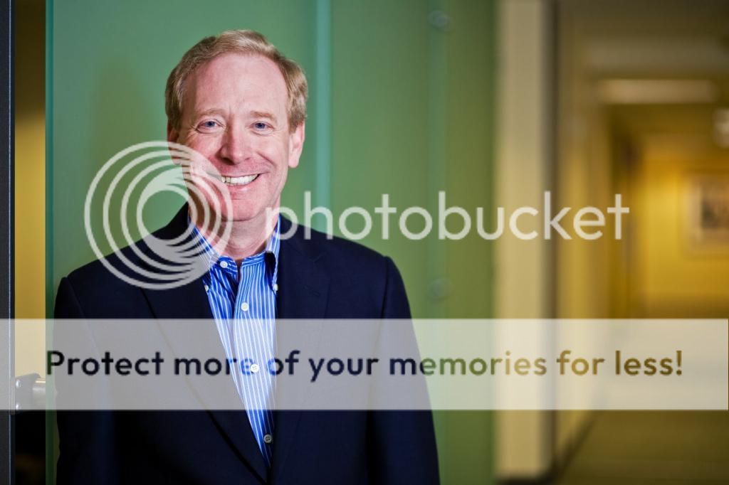 Phó Chủ tịch điều hành Microsoft, ông Brad Smith tới Việt Nam củng cố ...